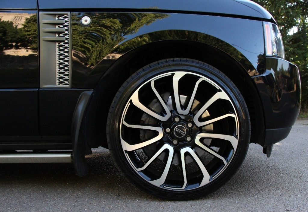 Land Rover Rims
