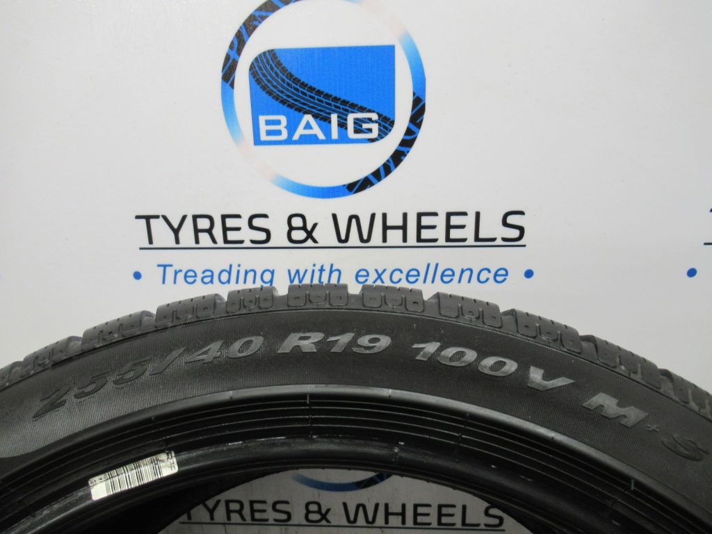 X1 255 40 19 255/40R19 100V PIRELLI SOTTO ZERO BMW STAR MARKED XL M+S ...